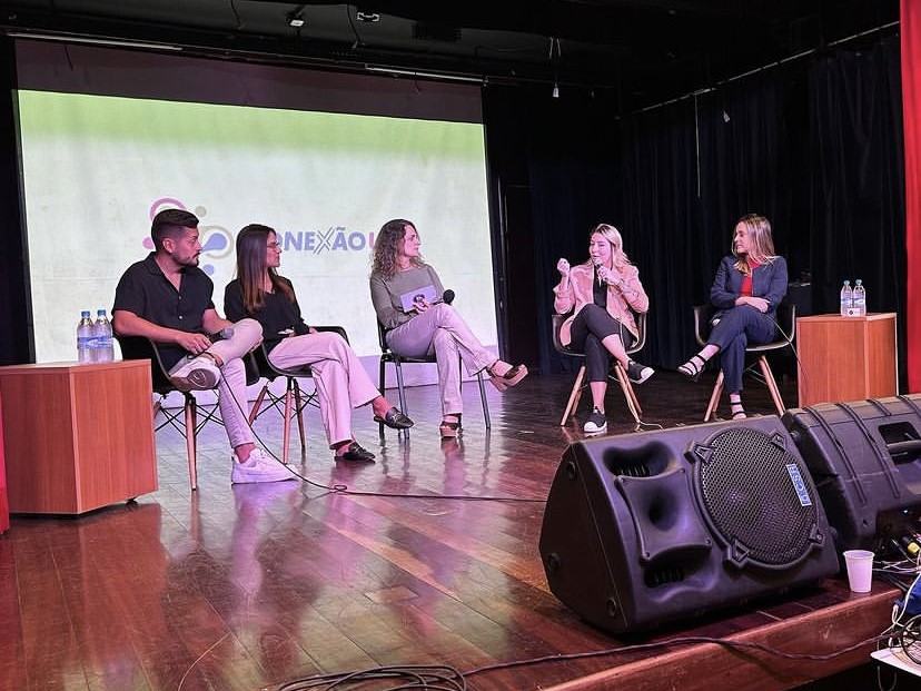 TV UVA comemora 15 anos com palestra e roda de samba | Agência UVA
